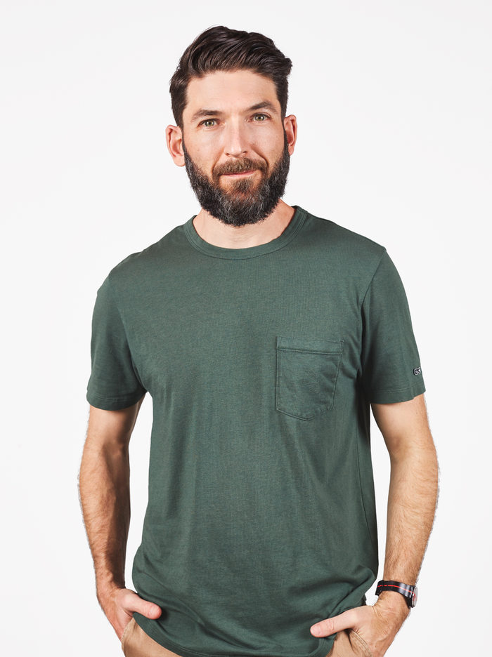 About – Pair of Thieves